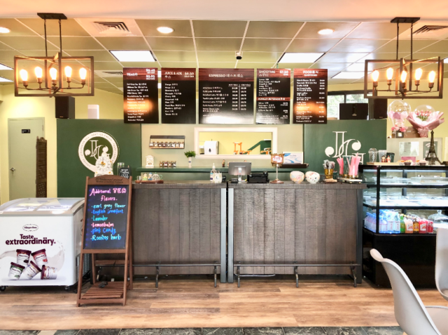 タモンに新しいカフェがオープン！カフェJG | アイランドタイム Island Time | グアムの旅行・ツアー・お土産・観光・ショッピング ...